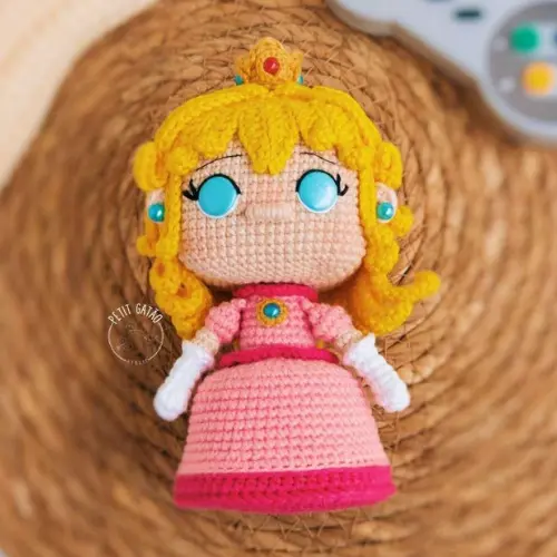 Princesa Peach Amigurumi Patrón Gratis Paso a Paso